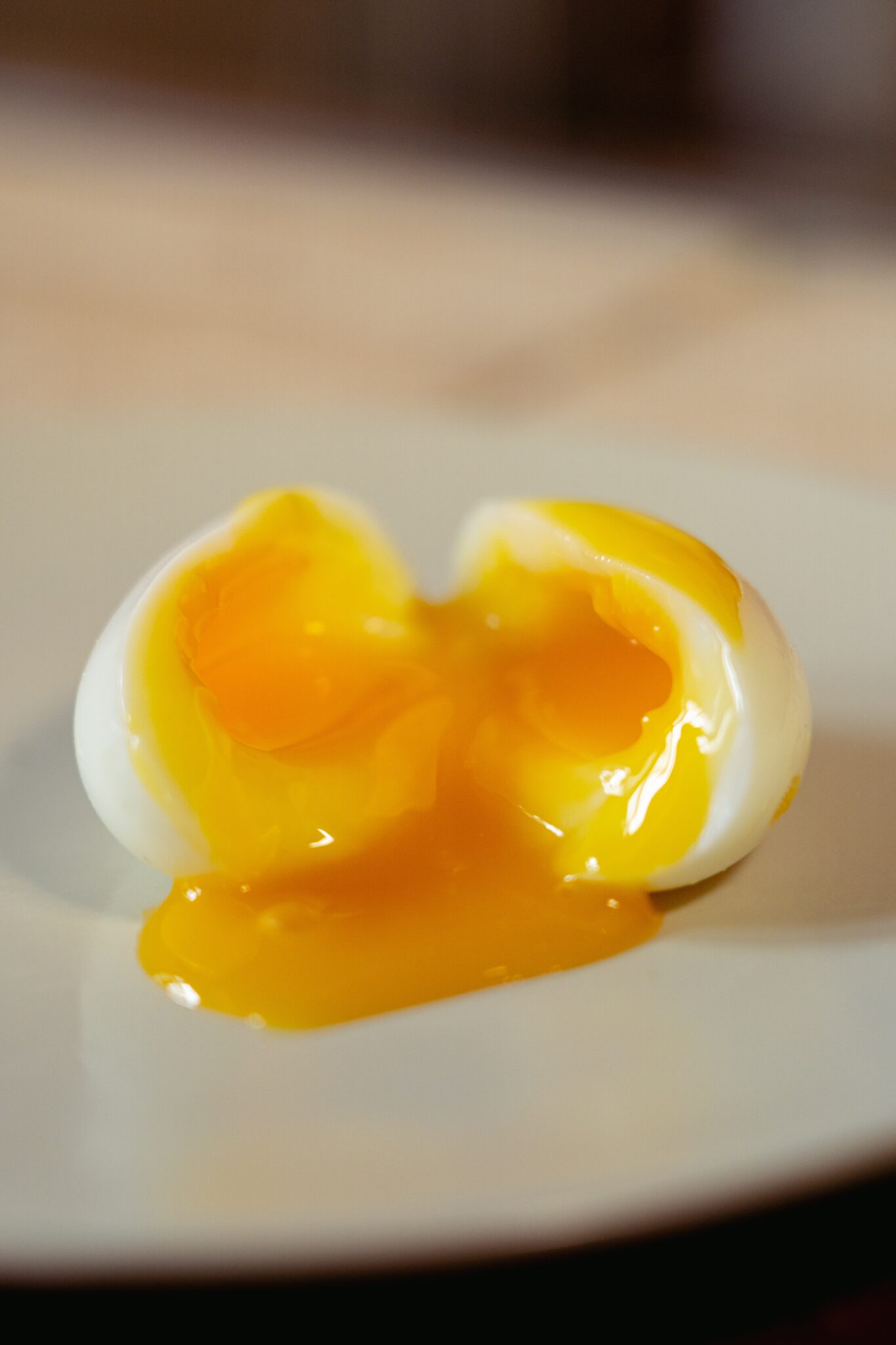 La clara o la yema… ¿Qué parte del huevo aporta más nutrientes? - El ...